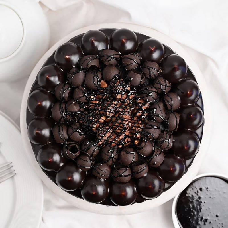 Birthday Special Chocolate Balls Cake