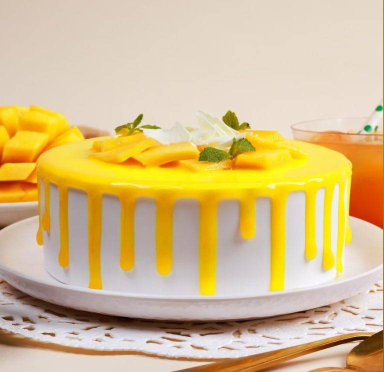 Delicious Mango Flavored Cakes Online